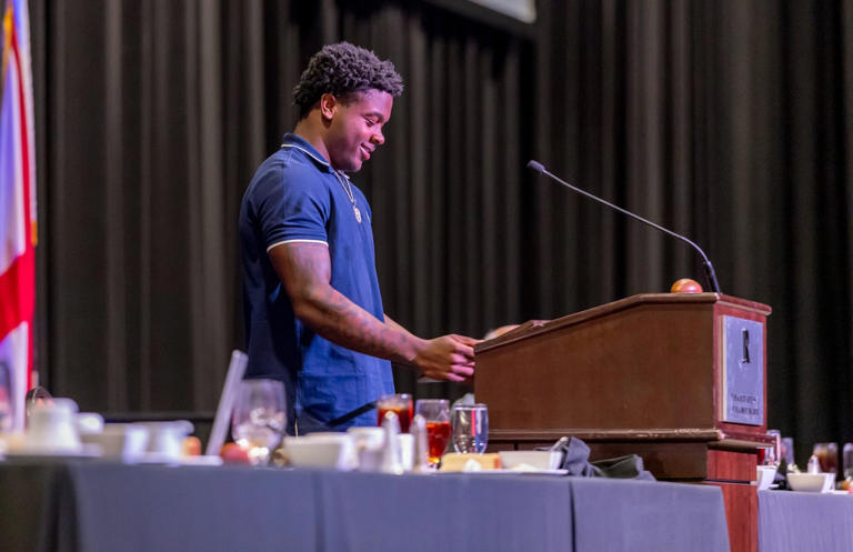 Alabama signee, Jackson star EJ Crowell named Alabama’s 2025 Mr. Football
