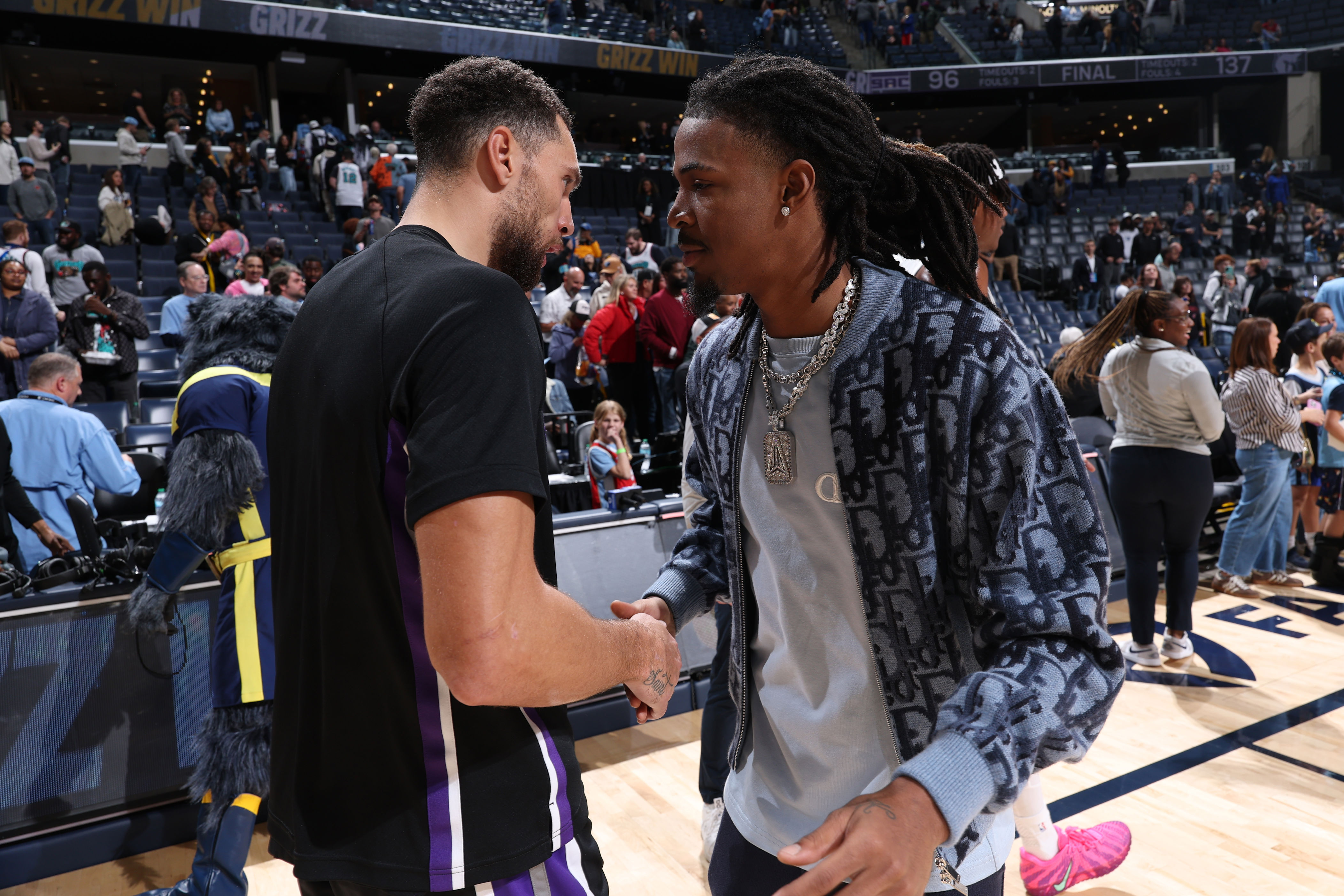 Milwaukee Bucks poll: Which "big fish" are you interested in?