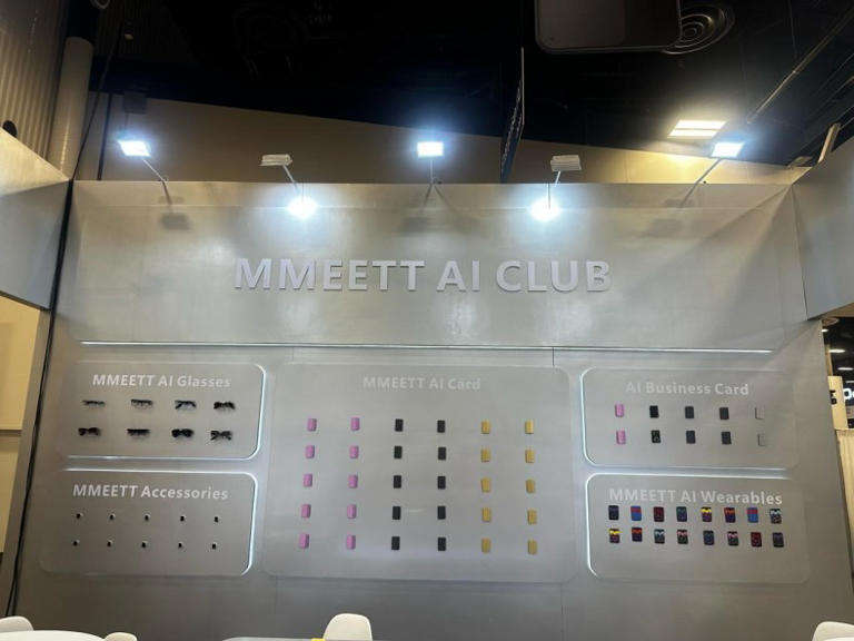 Mmeett introduces AI business card at CES, redefining professional ...