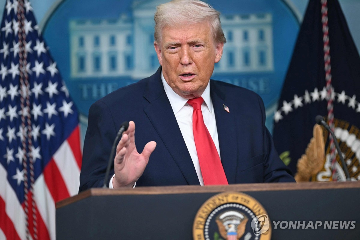 (Lead) Trump says he's 'anxiously' awaiting Supreme Court ruling on ...