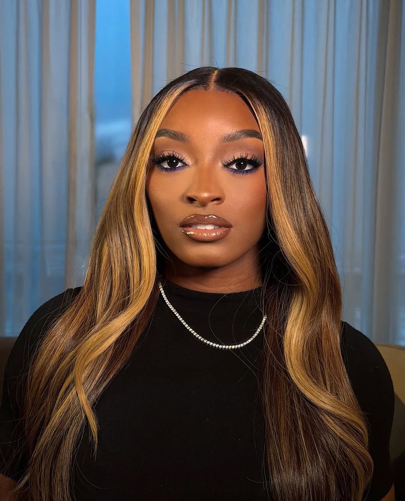 Simone Biles debuts must-see new hair at Jonathan Owens' close call ...
