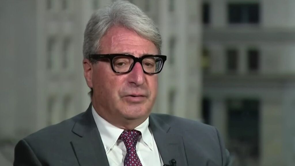 With layoffs looming, City of Chicago employees delinquent on over $23 ...