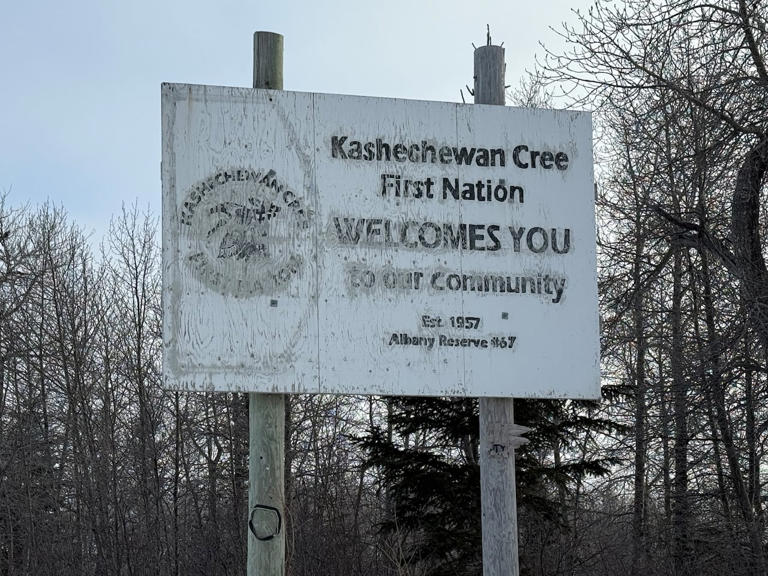 19 members of Kashechewan First Nation in northern Ontario test ...