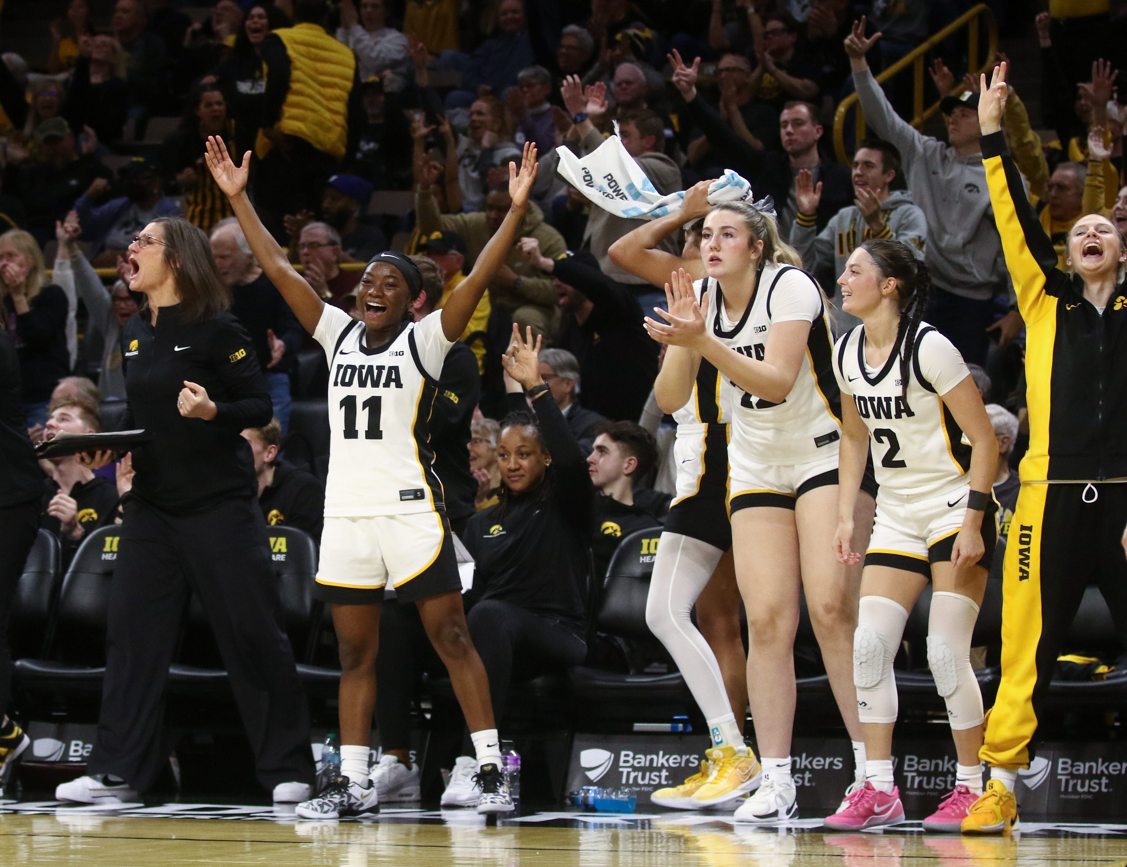 Resiliency keeps Iowa women's basketball steady in ESPN Bracketology