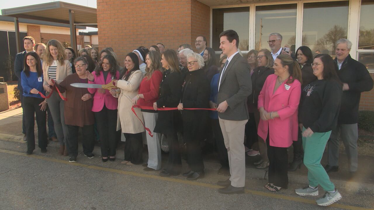 Lawrence County welcomes new maternal health program with ribbon cutting