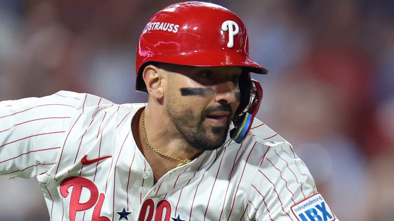 Phillies still hope to trade $20 million outfielder before spring training