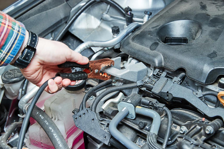 Have a hybrid with a dead battery? Here’s how to safely jump start your ...