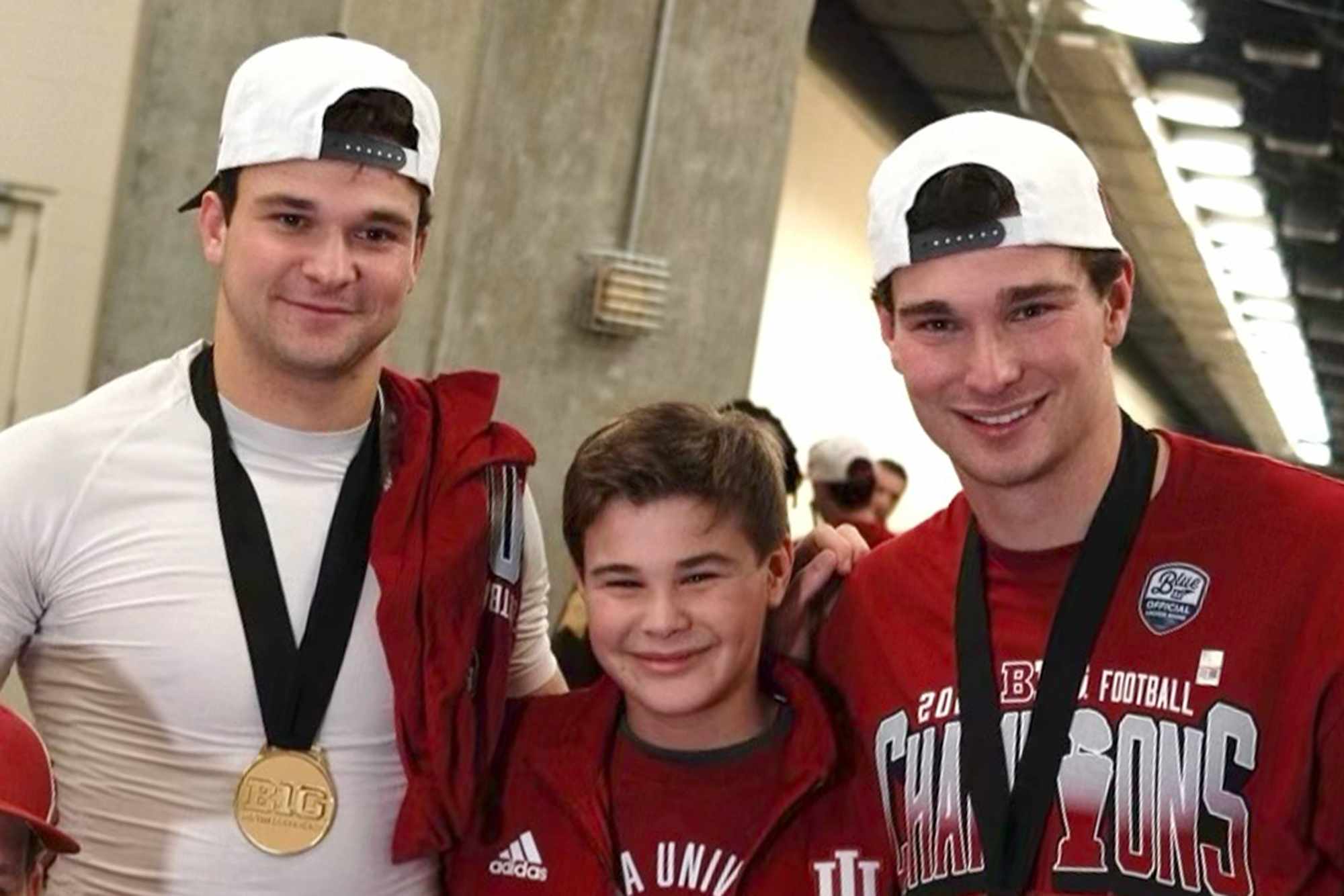 Fernando Mendoza's 2 brothers: All about the Indiana University QB's ...