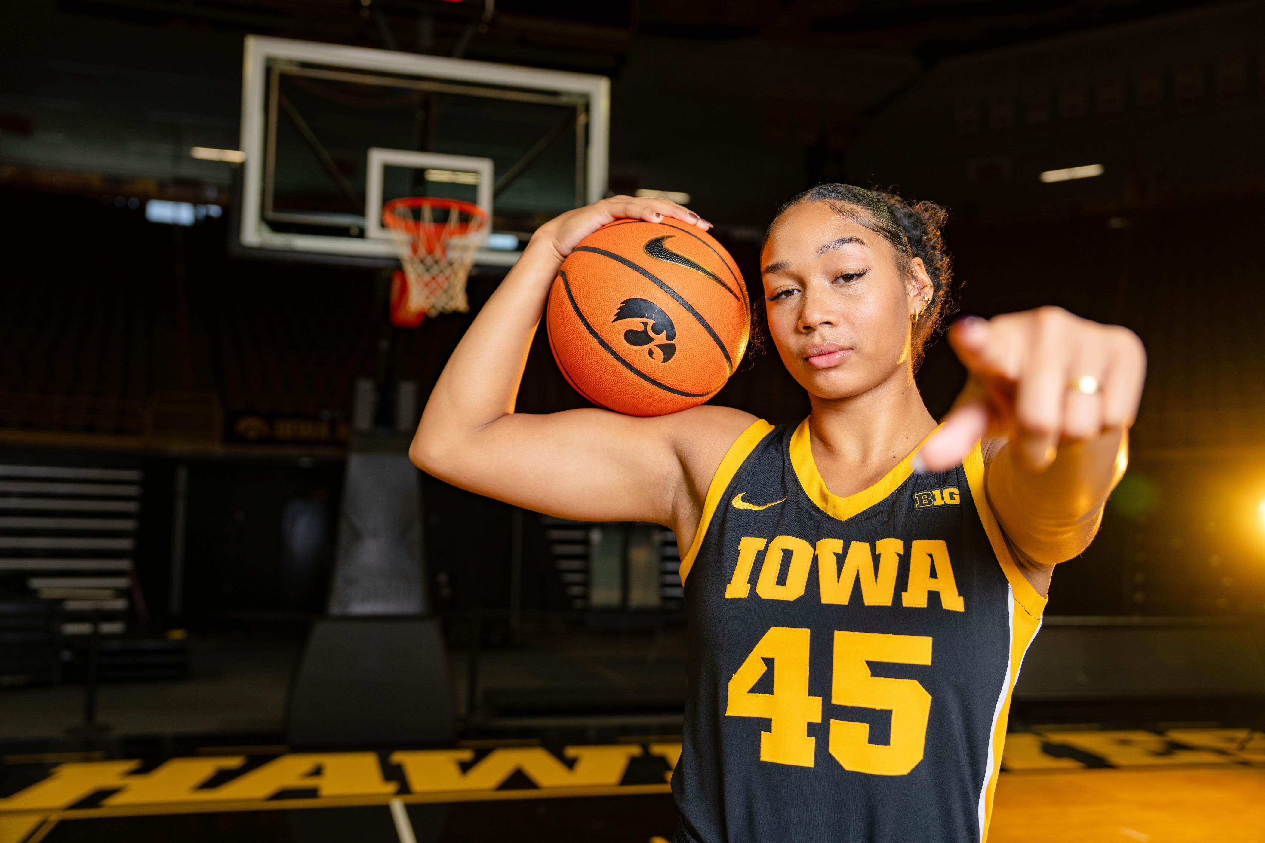 Pro path set for former Iowa women’s basketball star Hannah Stuelke