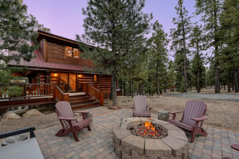 This cozy Airbnb is the perfect base for exploring Arizona's most ...