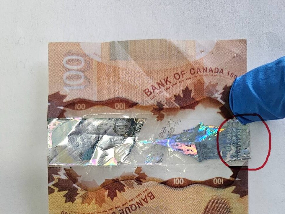 Attention aux faux billets de banque qui circulent à Moncton