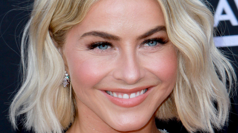 Julianne Hough shares her all natural toothpaste hack to get whiter teeth