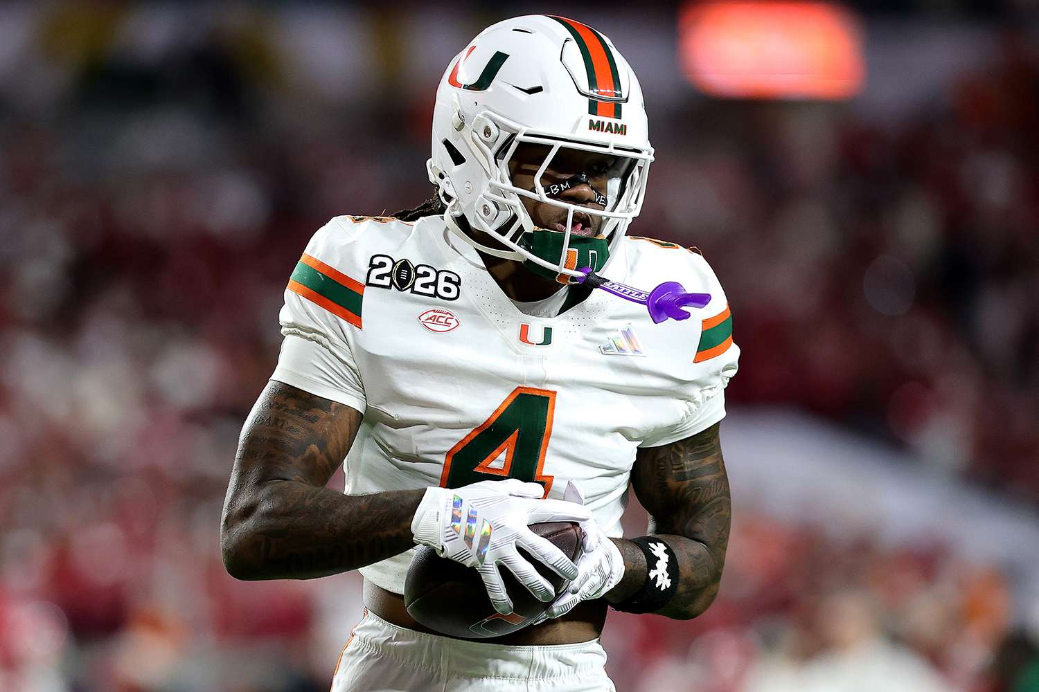 Miami star punches Indiana player moments after losing college football ...