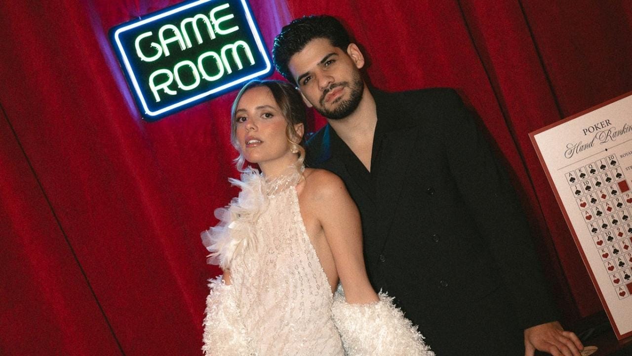 Prestes a casar-se, Beatriz de Lencastre e Gonçalo Caleça fazem festa ...