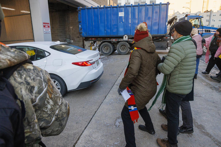 Protesters briefly block ICE garage in Philly in latest protest of ...