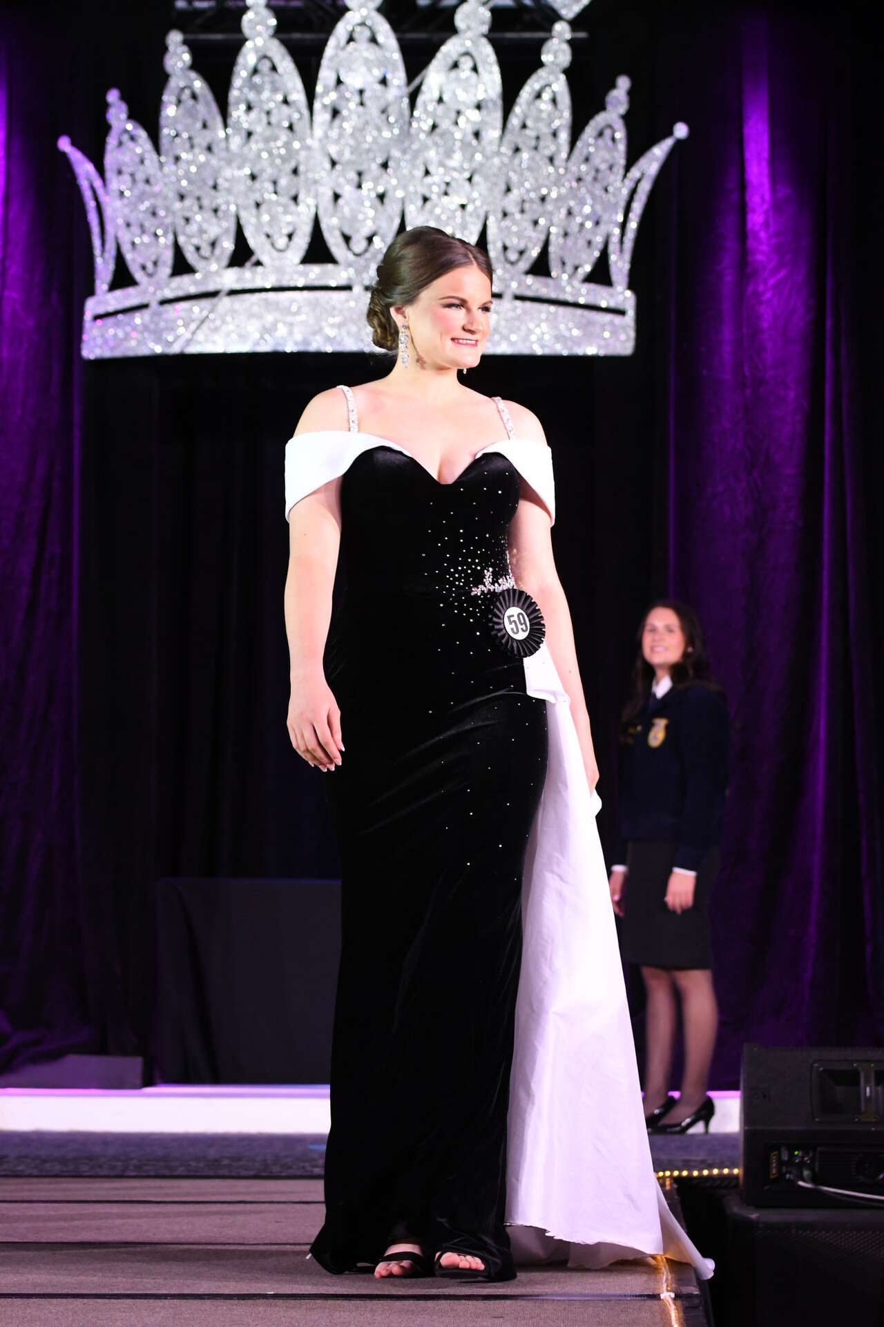 Riverbend contestants reflect on Miss Illinois County Fair Queen Pageant