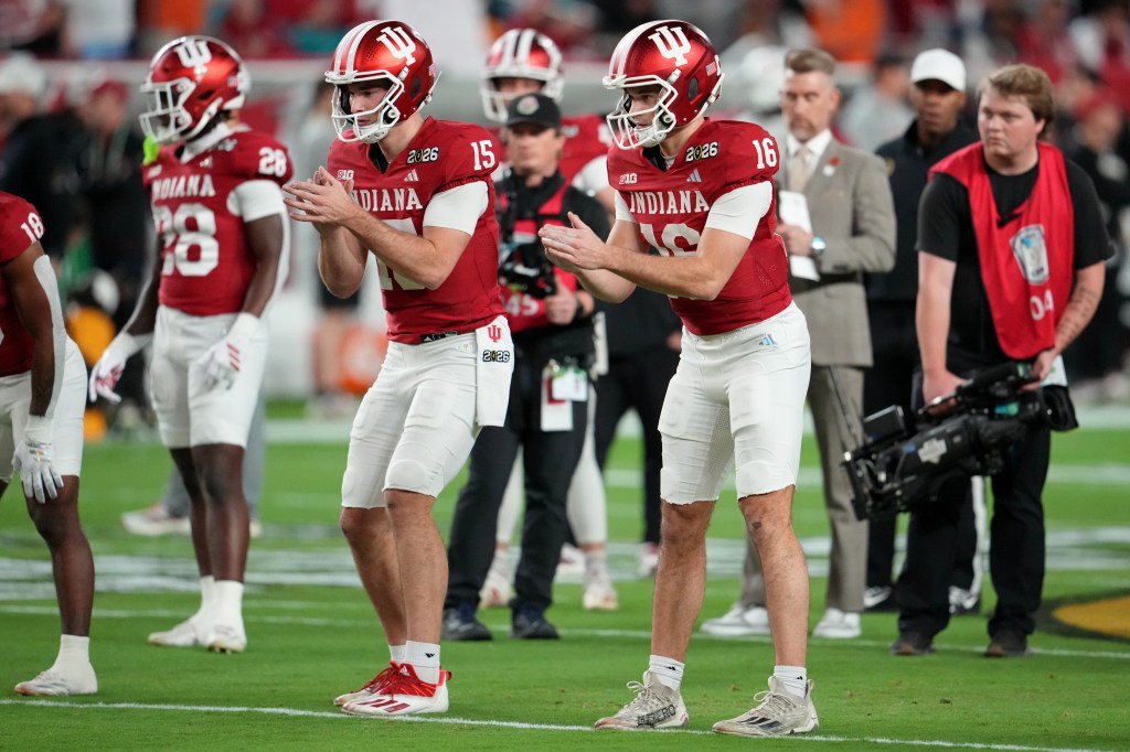 Fernando Mendoza’s QB brother enters transfer portal hours after ...