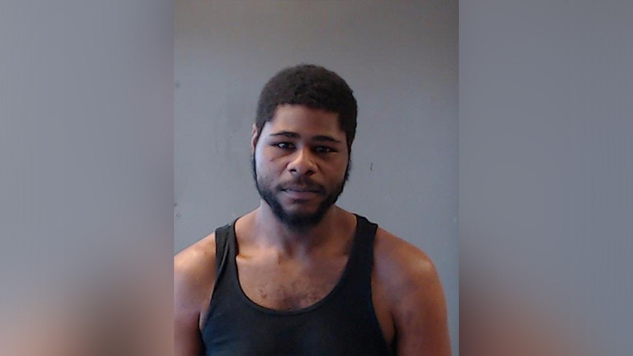 Convicted killer Jeremy Collins captured in Birmingham after skipping ...