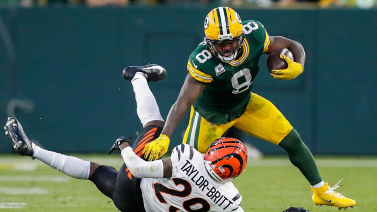 Overused running backs poised for steep decline in 2026 featuring ...