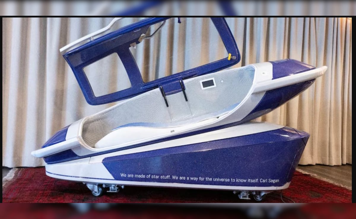 Controversial Sarco 'suicide' pod's new AI feature to allow couples to ...