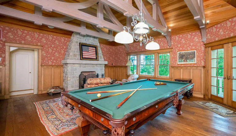 $9.8M CT waterfront estate tied to hedge fund pioneer hits market after ...