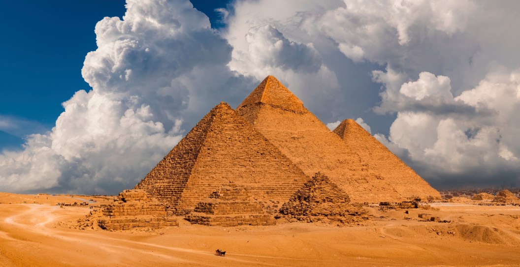 Famed archaeologist Zahi Hawass claims he's close to discovering long ...