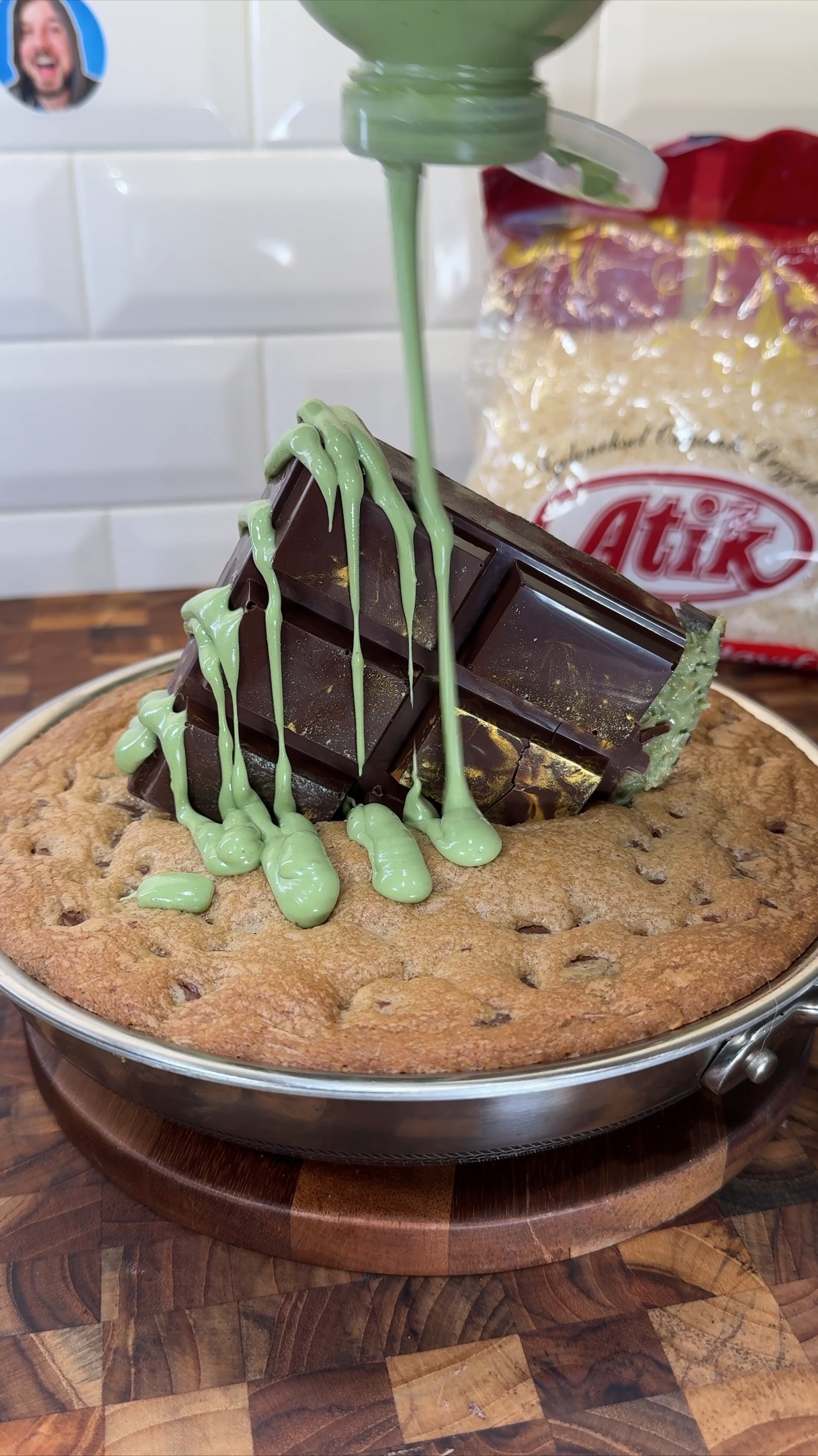 Dubai chocolate cookie pie