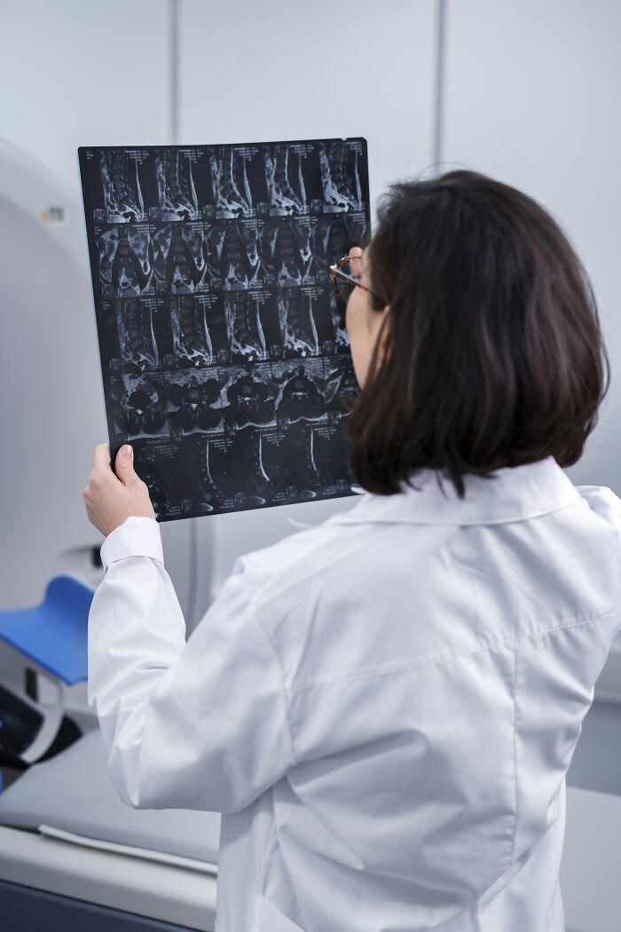 49 times autopsy doctors uncovered disturbing truths about a person’s death