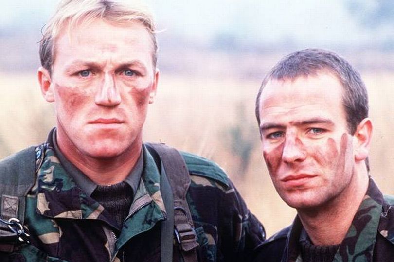 Grantchester star Robson Green's life from marriage 'vow' to ...