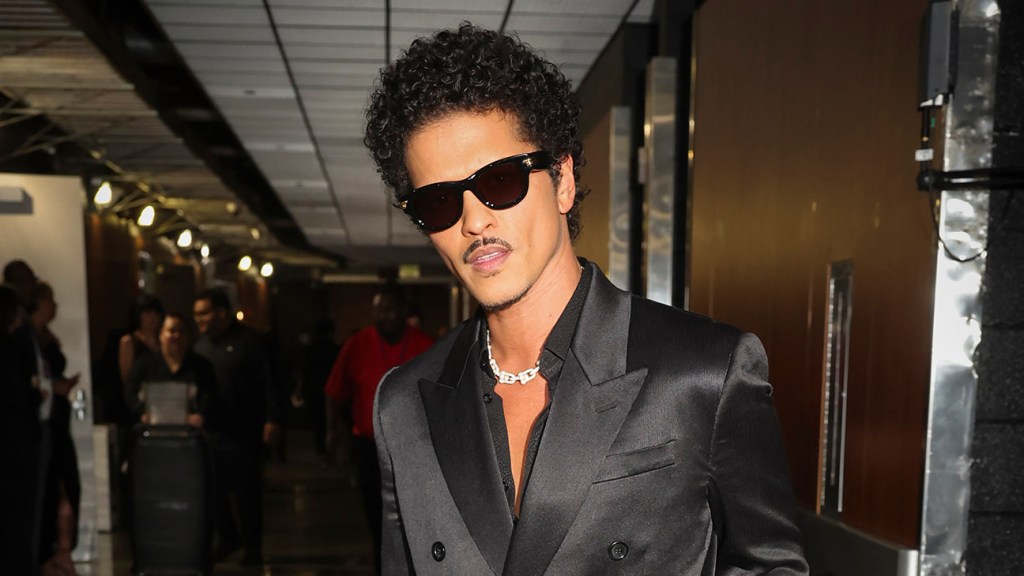 Bruno Mars' song "I Just Might" debuts atop Hot 100