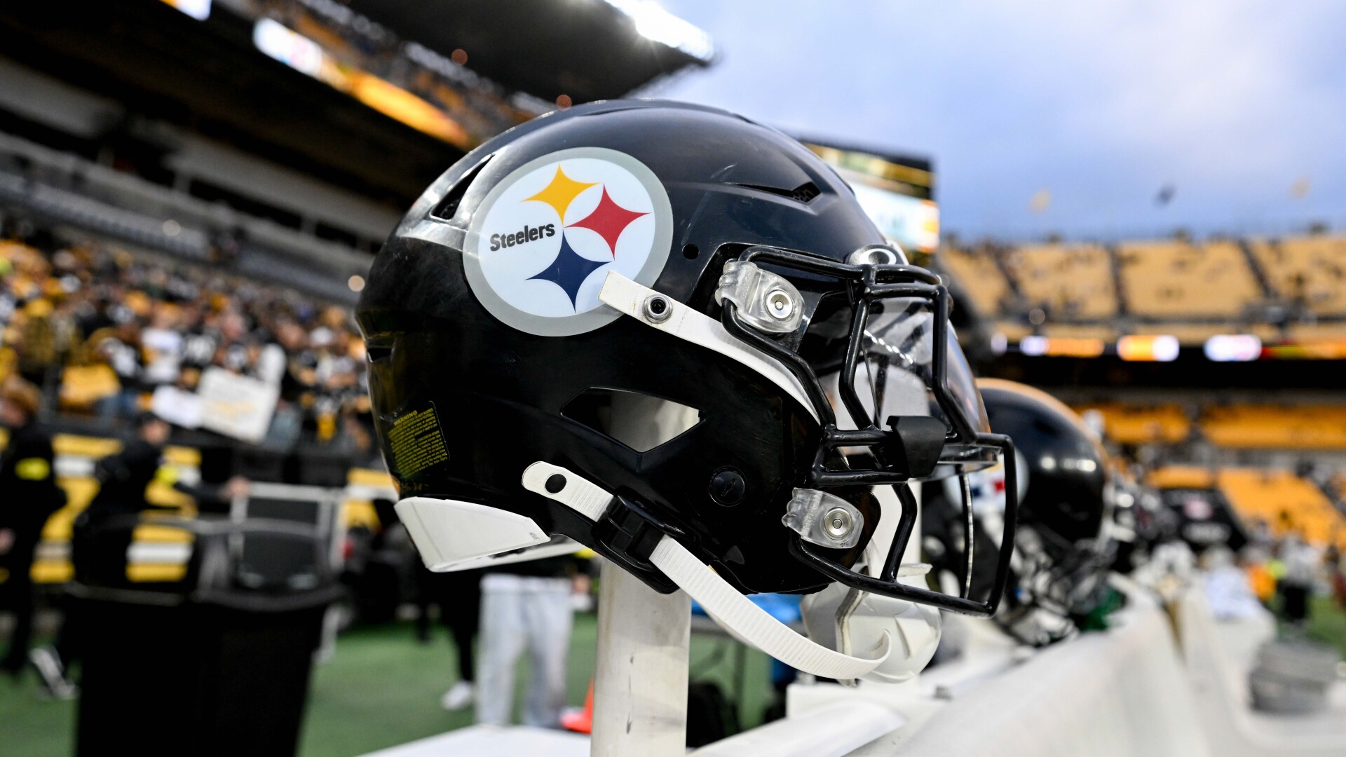 Steelers have many good options — and eventually have to pick one