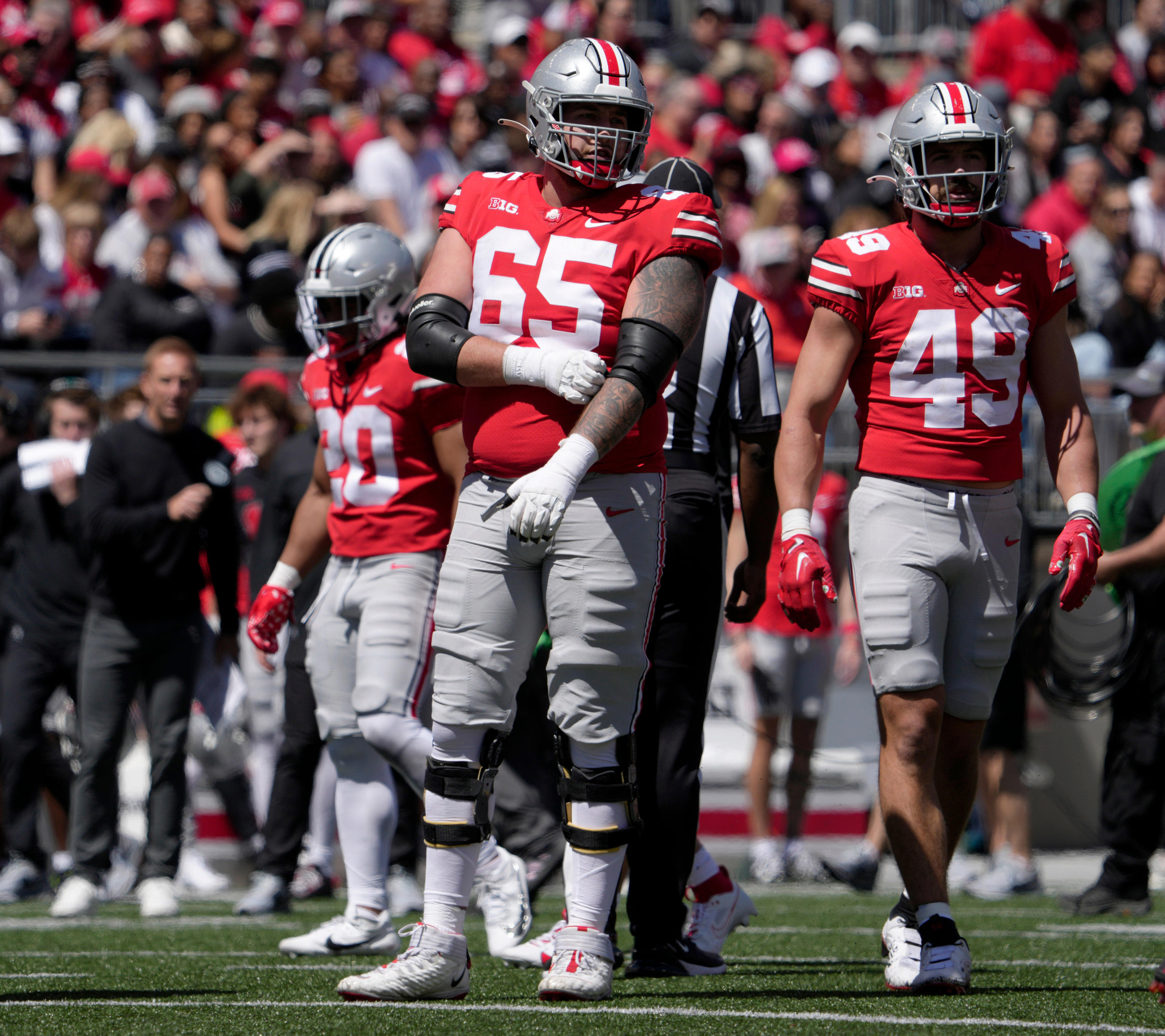 Ex-Ohio State OL Zen Michalski earns 2nd straight title with Indiana