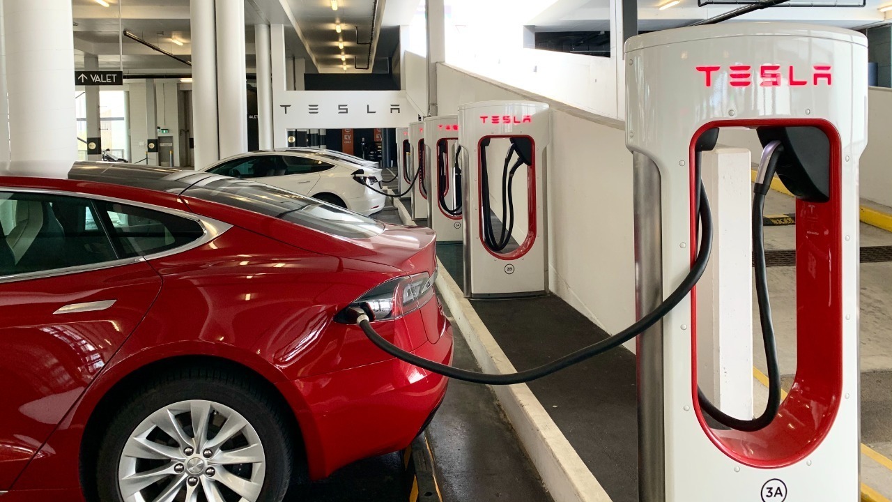 Tesla set to score early win as Canada eases tariffs on China EVs