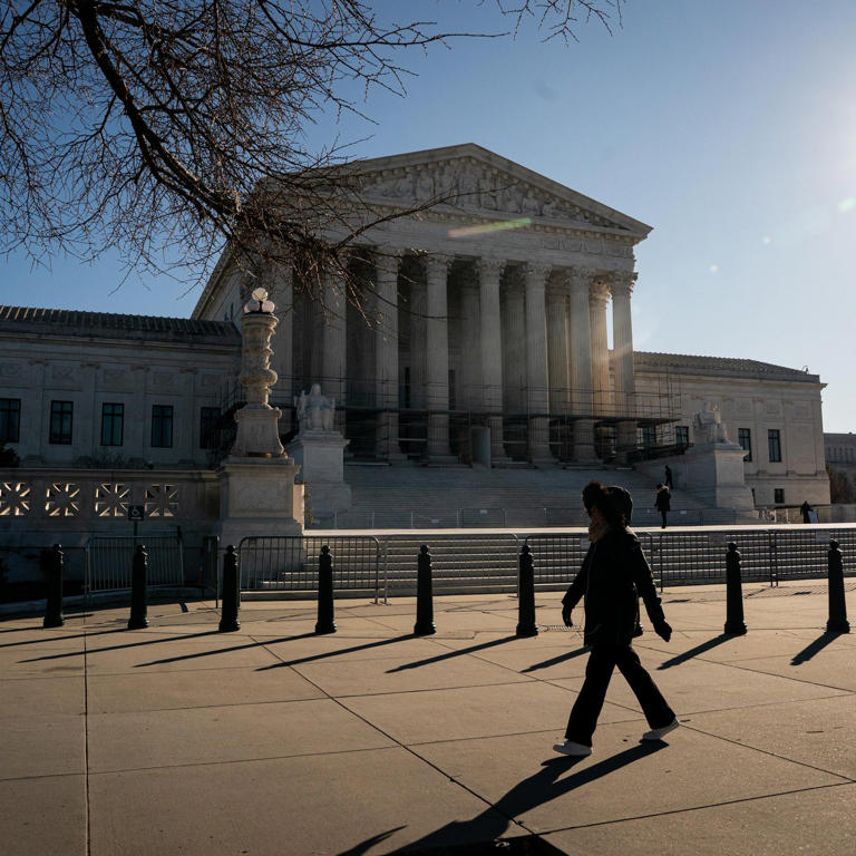 Supreme Court seems skeptical of Hawaii gun restriction