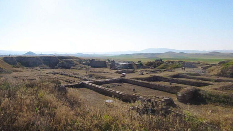 2,800-year-old tomb in Turkey may hold member of King Midas's family