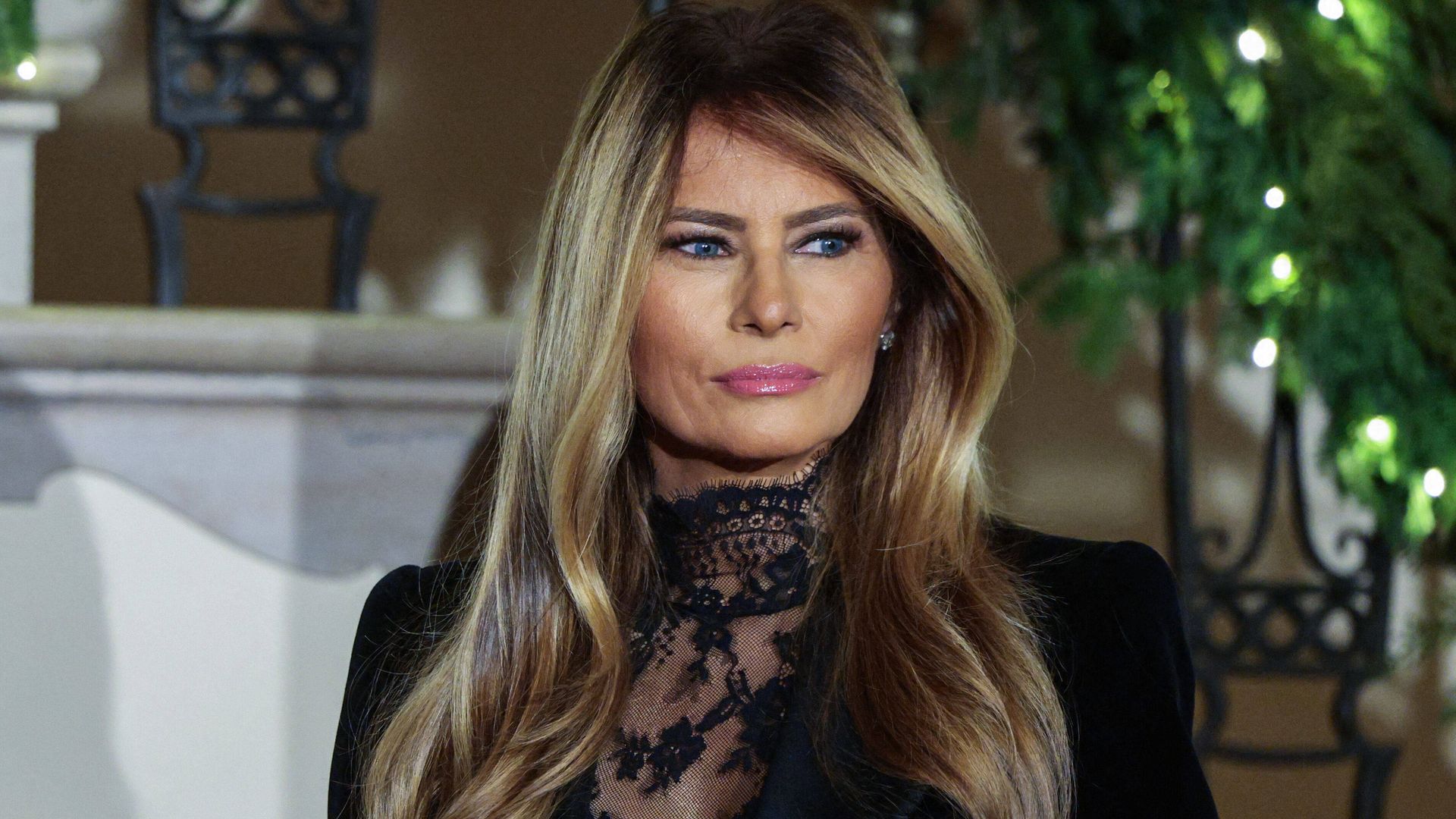 The meaning behind Melania Trump’s Valentino looks as fashion icon ...