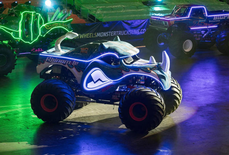 Children's theater, winter fests, and more things to do in Chicago this ...