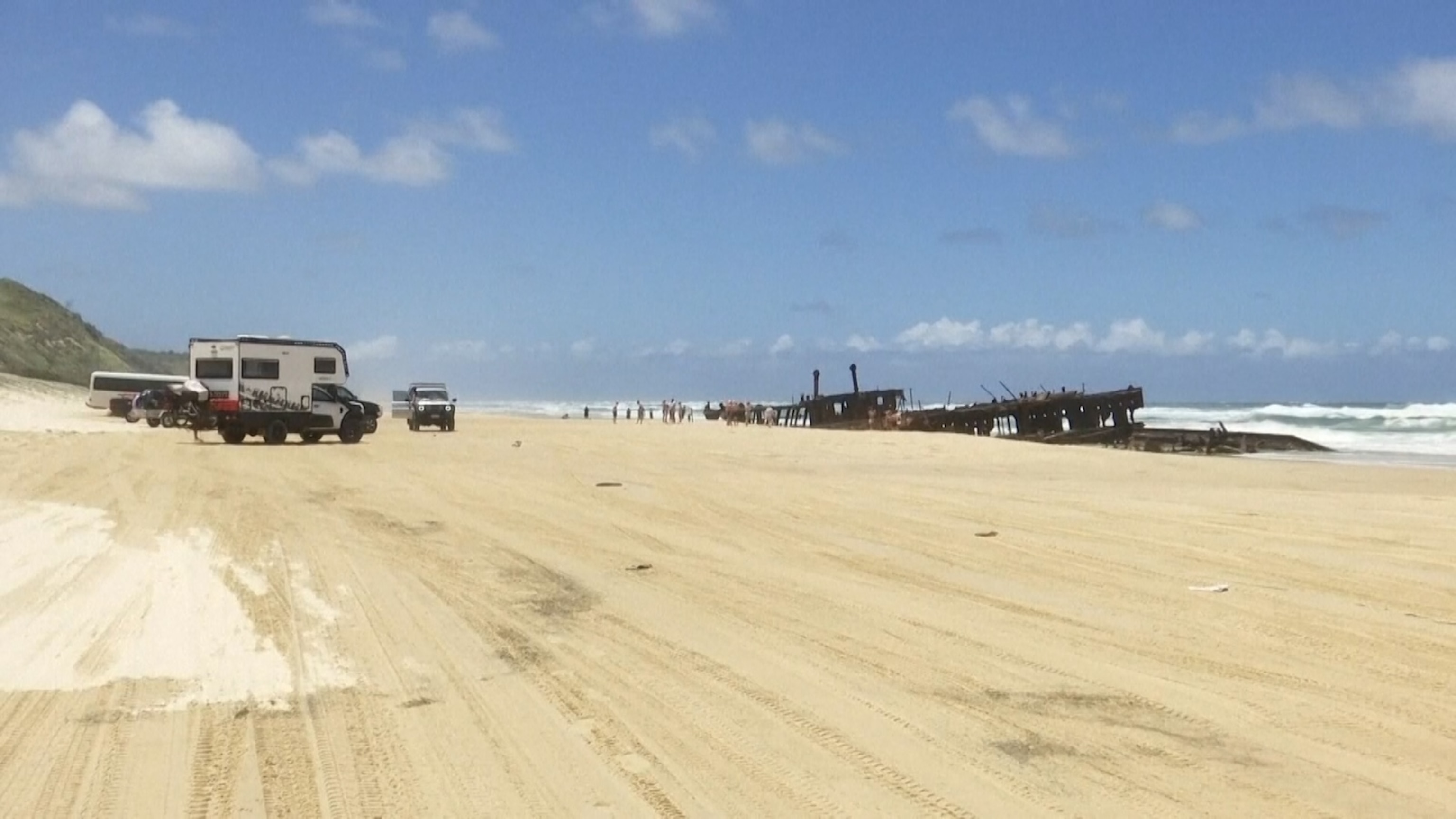 Canadian woman found dead on Australian beach surrounded by dingoes: Police