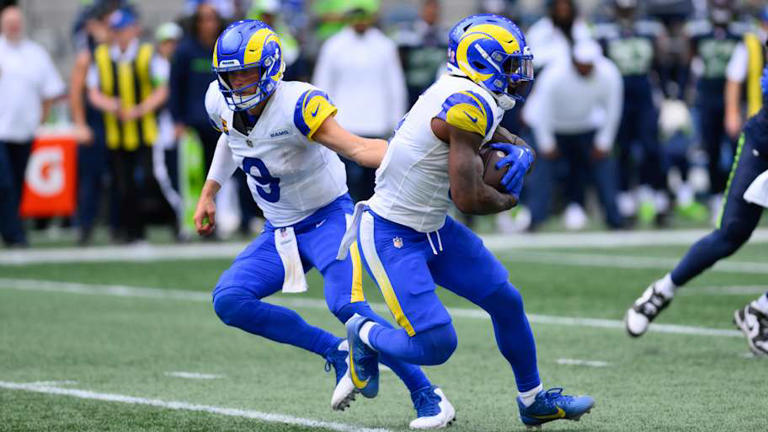 Three running backs the Seahawks can turn to with Zach Charbonnet out