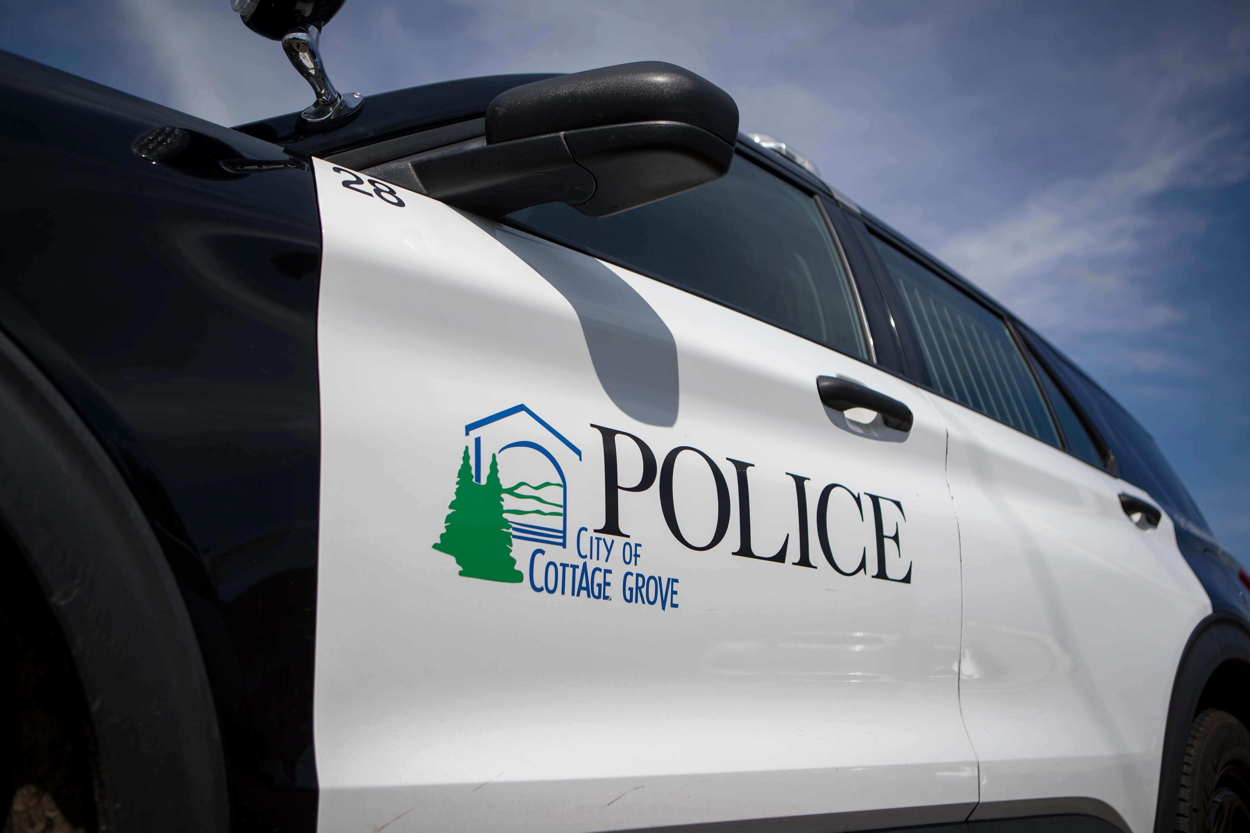 1 dead, shooter at large after shooting in Cottage Grove