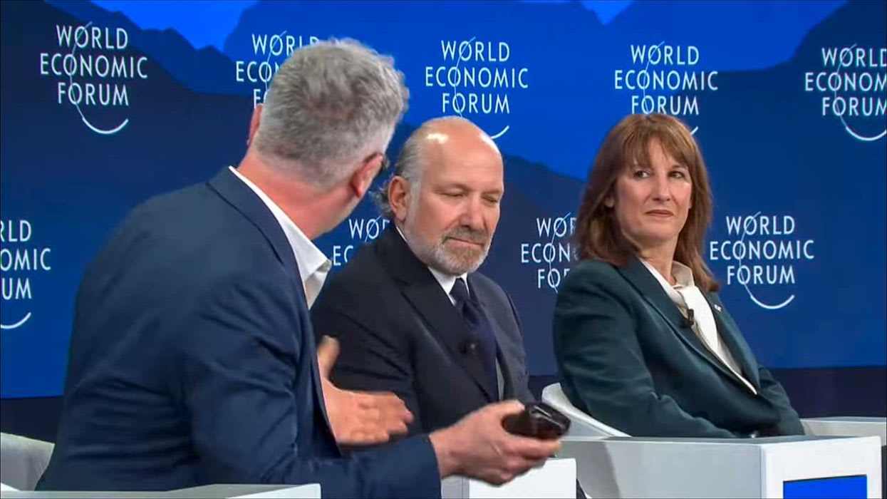 Pouting Trump cabinet member laughed at as he snaps at Davos panel's ...