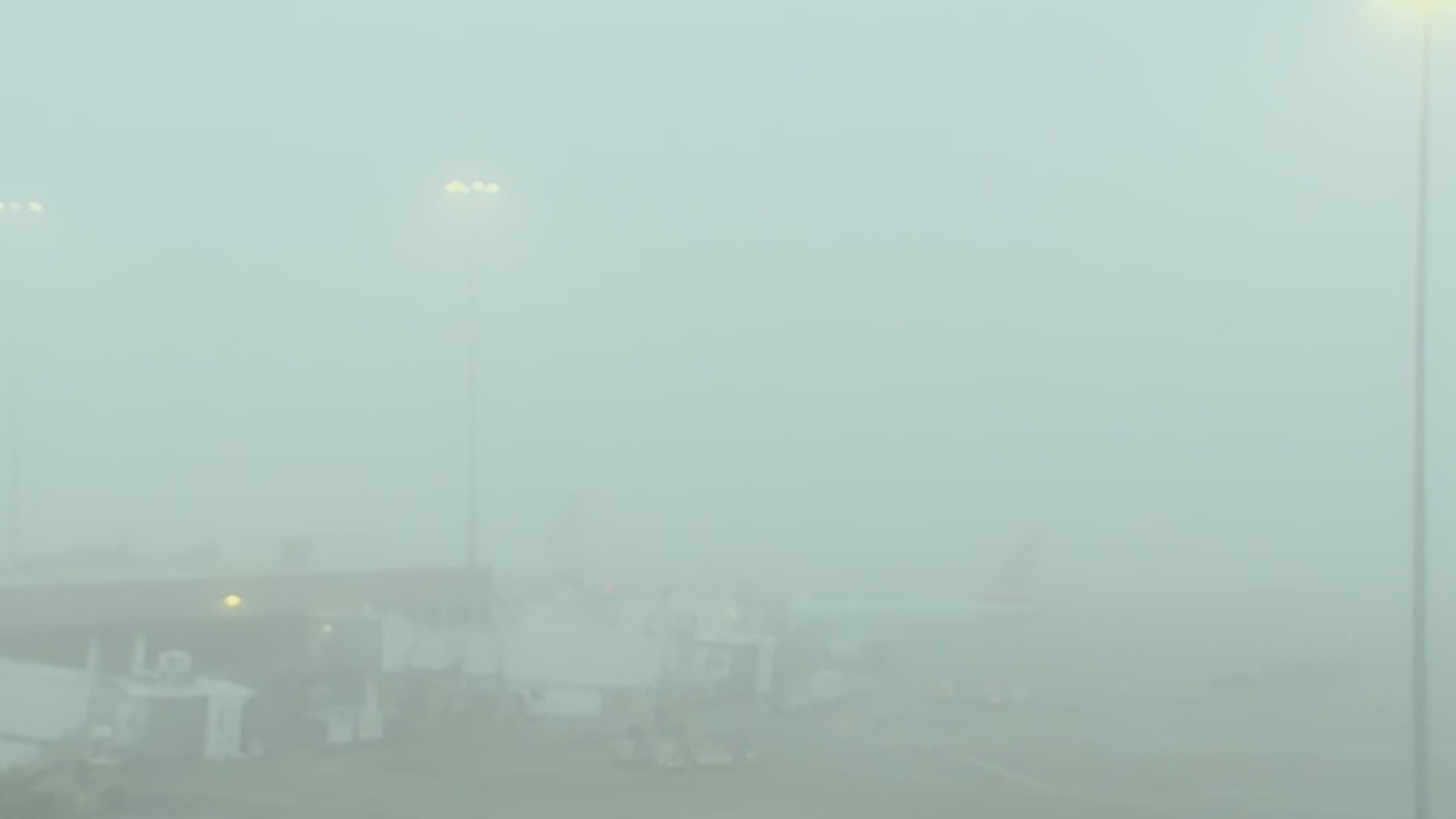 Dense fog impacting flights at SMF