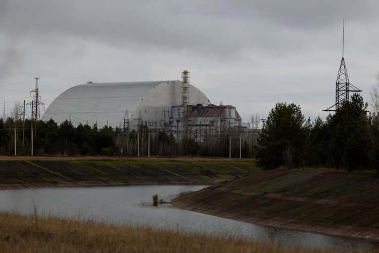 Chernobyl cooling systems have lost power but meltdown risk is low
