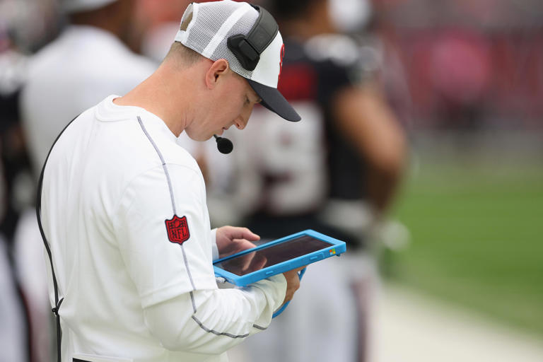 Bobby Slowik is a solid Eagles OC candidate despite losing early-career ...