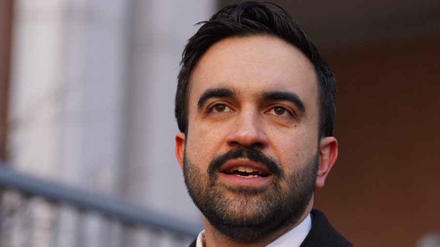 Mamdani signs order 'repealing bedtimes' so kids can watch Knicks in ...