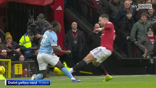 Howard Webb responds to claims Dalot should have '100 per cent ...