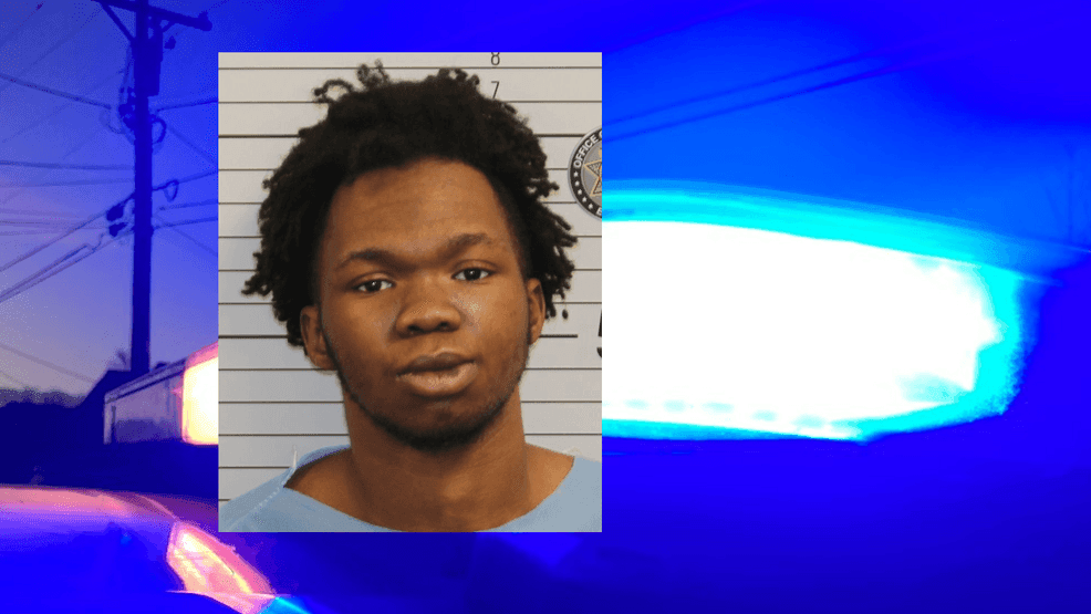 Cash clash: Chattanooga man charged with shooting up home with family ...