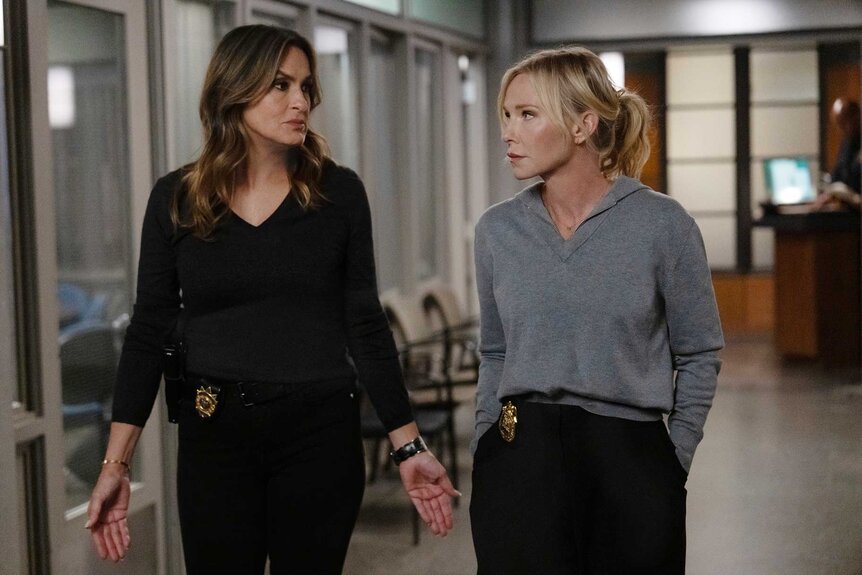 Law & Order: SVU is back with a new episode tonight: Here's what time ...
