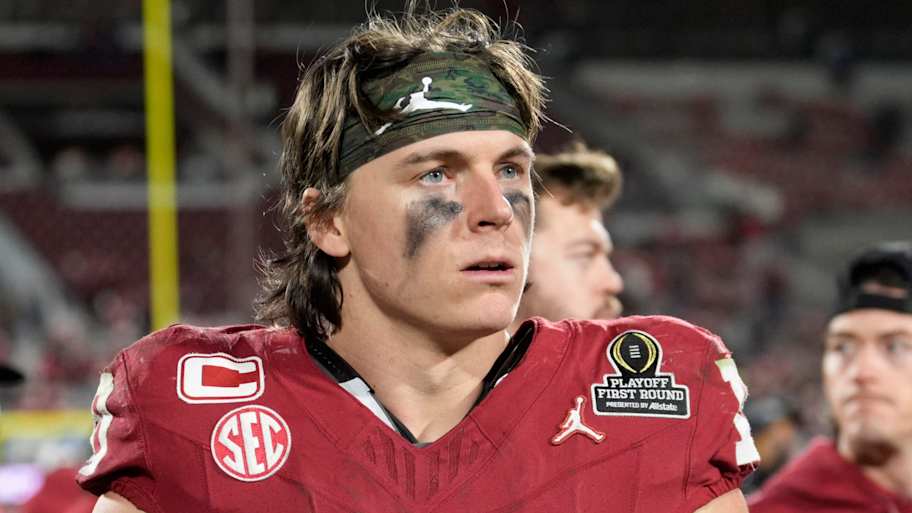 One team won't like Texas' controversial ranking in final AP poll