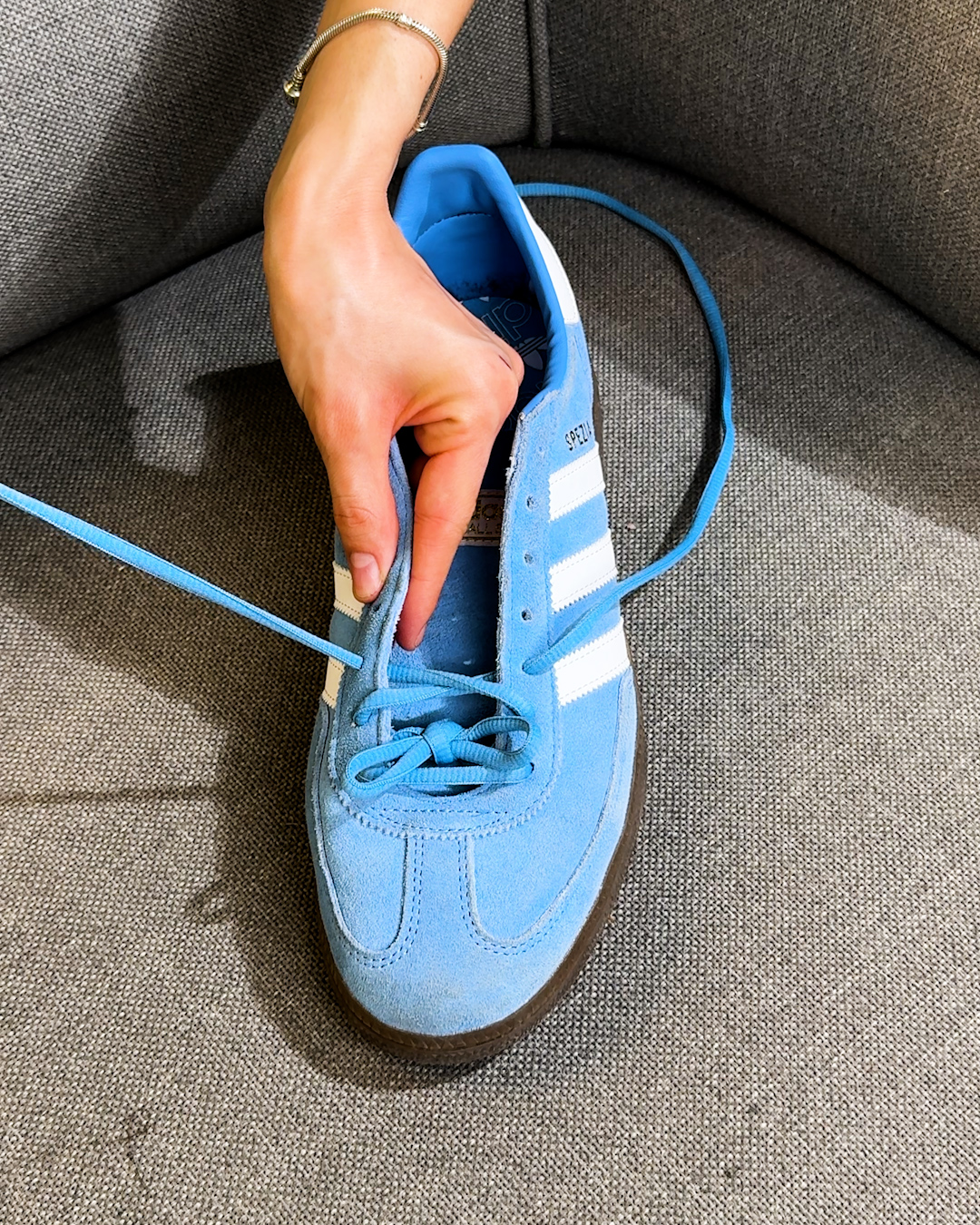 Cool lacing hack for your kicks 👟